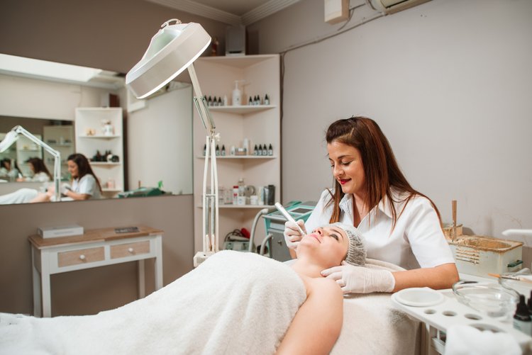 Top 6 Skin Rejuvenation Treatments To Get A Flawless Beauty